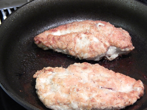Chardonnay Chicken with Mushrooms: An Easy Weeknight Dinner for Two